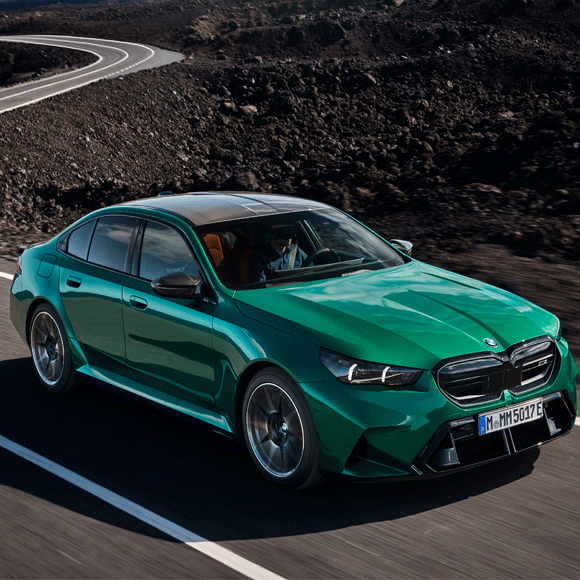 全新BMW M5高性能轿车全球首发 融合赛车基因 尽展性能风范 - 北青周刊官网